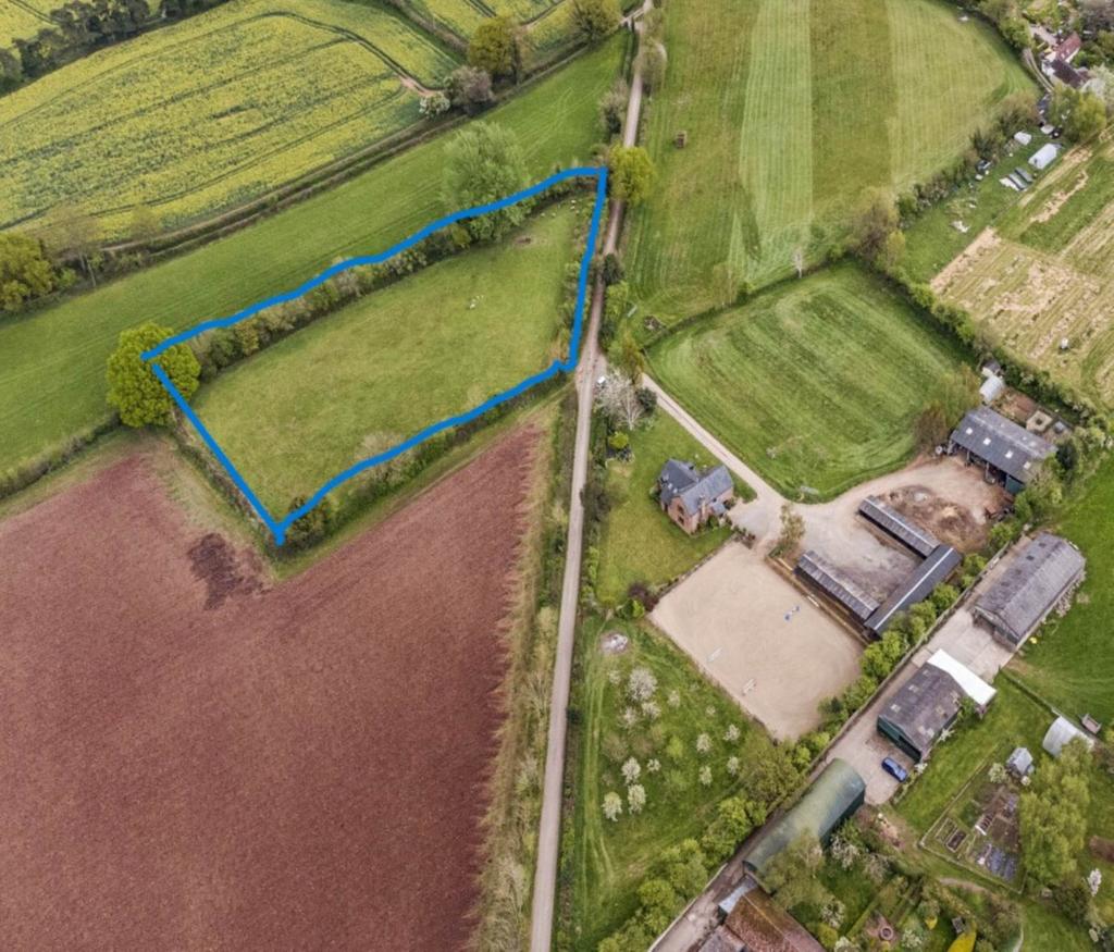 Lot 2 Land at Llangarron, Herefordshire Farm land for sale - £40,000