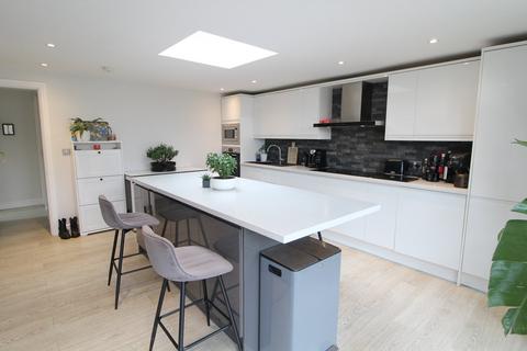 Houses for sale in Oakworth | OnTheMarket