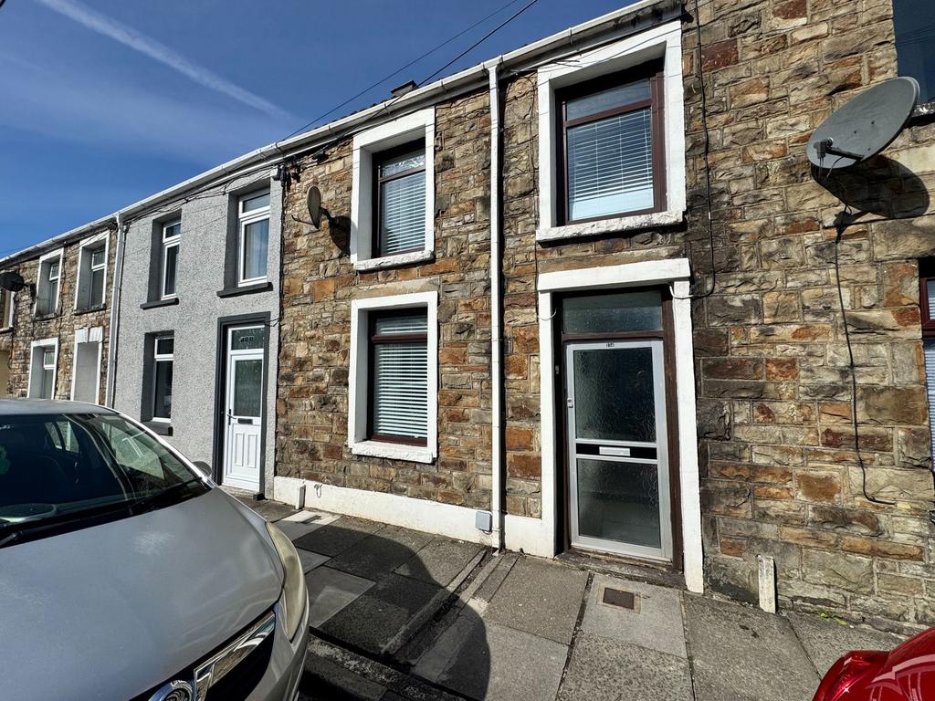 Bridgend Road, Maesteg CF34 3 bed terraced house for sale - £125,000