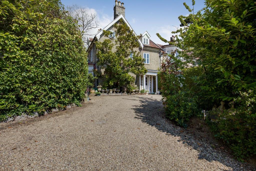 The Old Rectory, Seckford Street... 6 bed semi-detached house - £1,350,000
