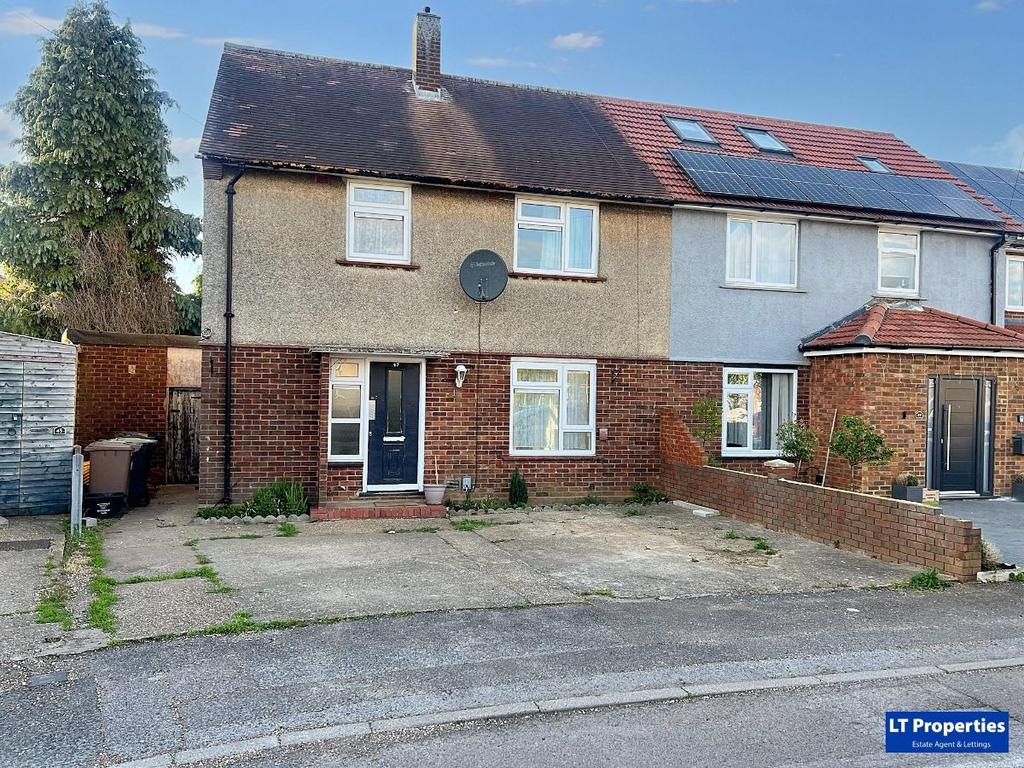 Luton LU1 3 bed semi-detached house - £1,600 pcm (£369 pw)