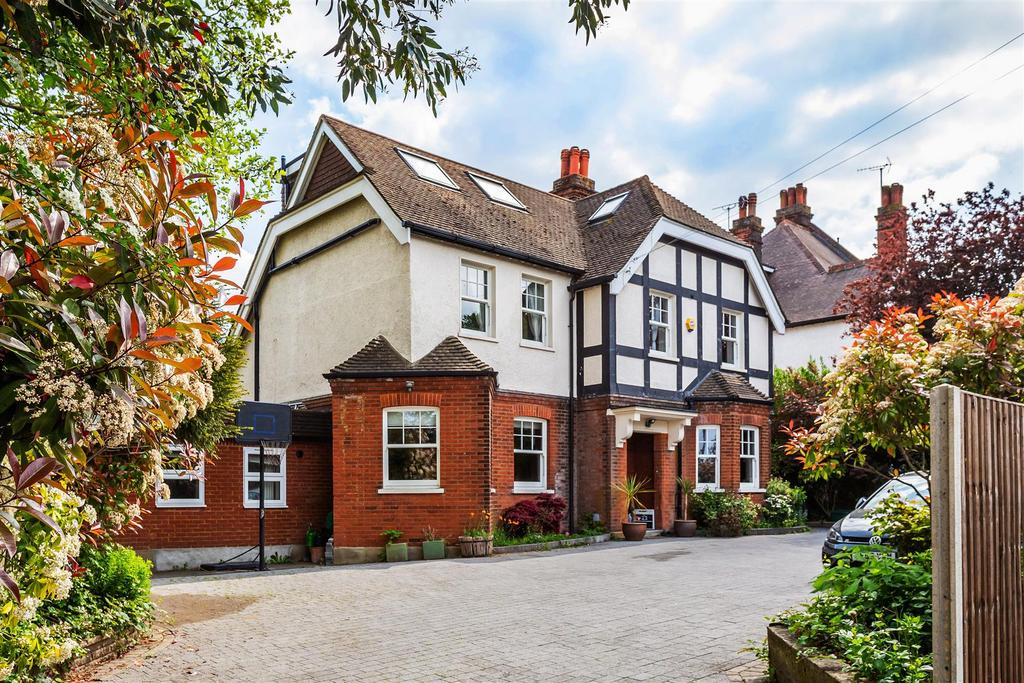 Banstead Road, Ewell, Epsom 7 bed detached house for sale - £1,200,000