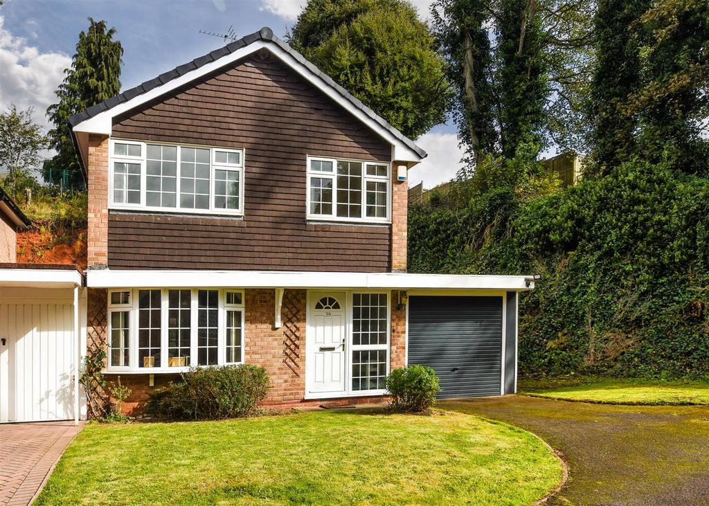 39 Alpine Way, Compton, Wolverhampton 4 bed link detached house for ...