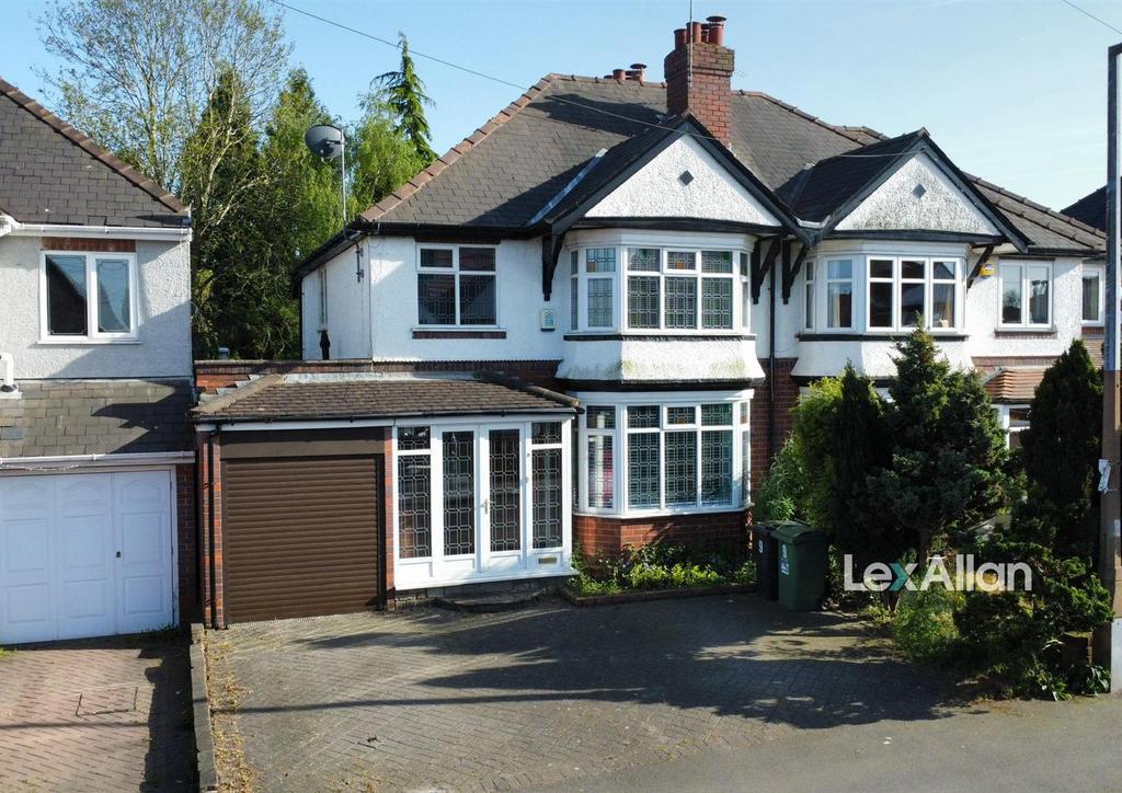 Dale Road, Halesowen 3 bed semi-detached house - £325,000