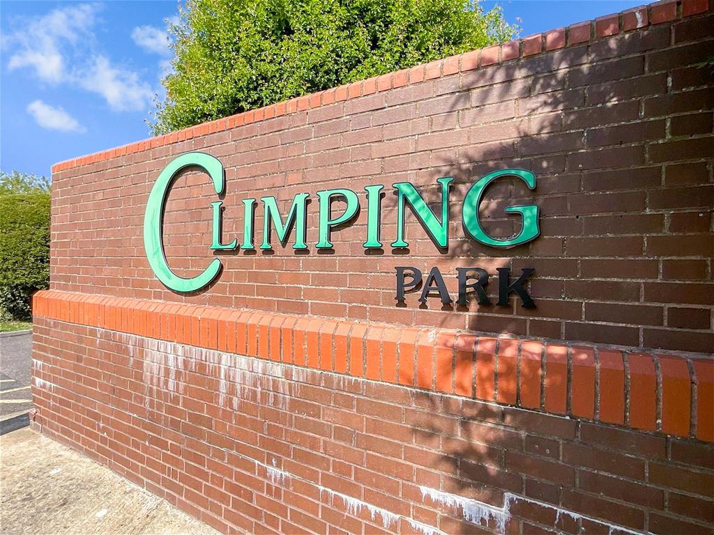 Bognor Road, Climping, Littlehampton... 3 bed park home - £260,000