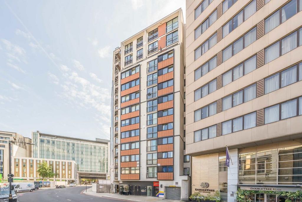 Bridge Place, London SW1V 2 bed flat - £4,333 pcm (£1,000 pw)