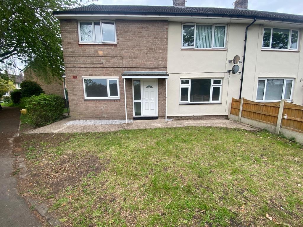 Coopers Close, Wrexham, LL13 2 bed ground floor flat - £800 pcm (£185 pw)