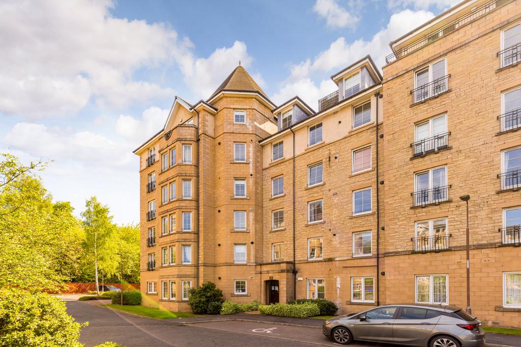 Roseburn Maltings, Edinburgh EH12 2 bed flat - £315,000