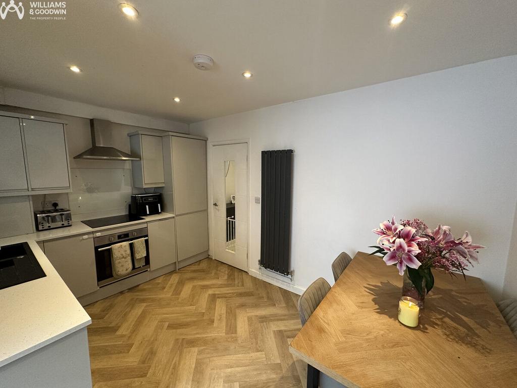 Hen Aelwyd, Bethesda, LL57 2 bed end of terrace house for sale - £169,950