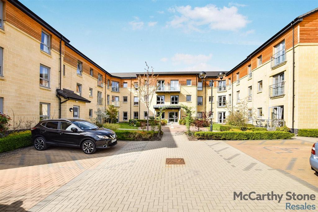 Conachar Court, Isla Road, Perth 2 bed apartment - £295,000