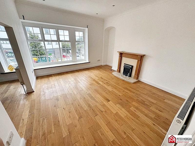 Charlesville Place, Neath, Neath Port... 3 bed townhouse - £795 pcm (£ ...