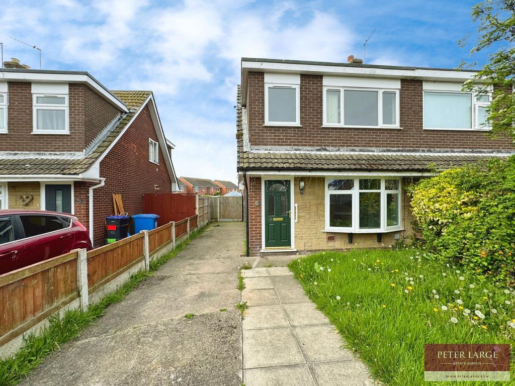 3 Clement Drive, Rhyl, LL18 4HU 3 bed semi-detached house for sale - £ ...
