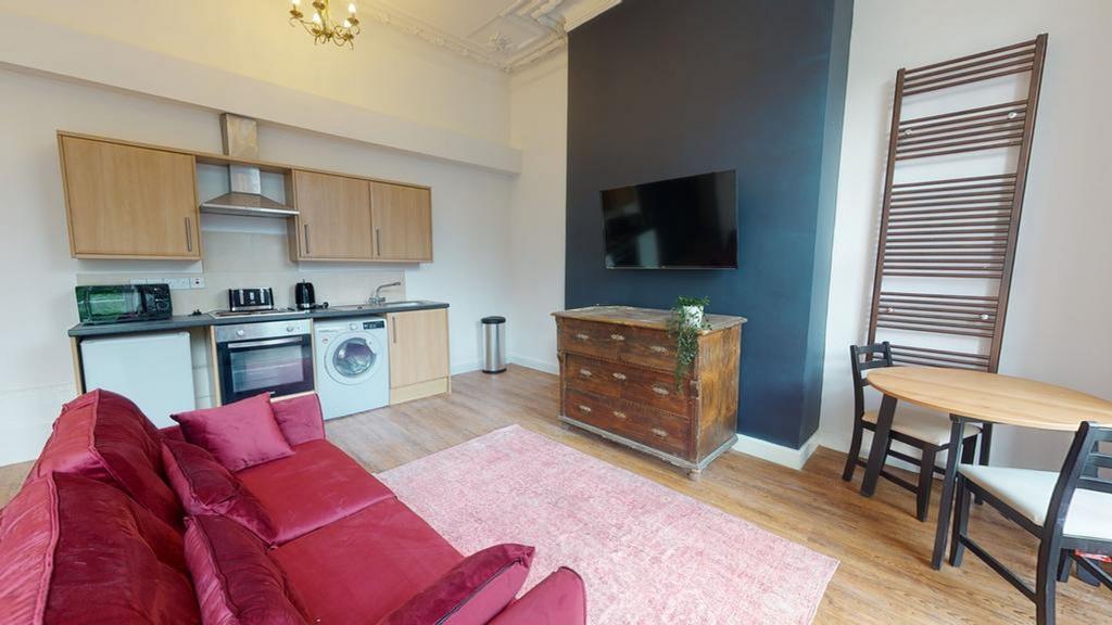 Shaw Street, Liverpool L6 1 bed flat - £1,075 pcm (£248 pw)