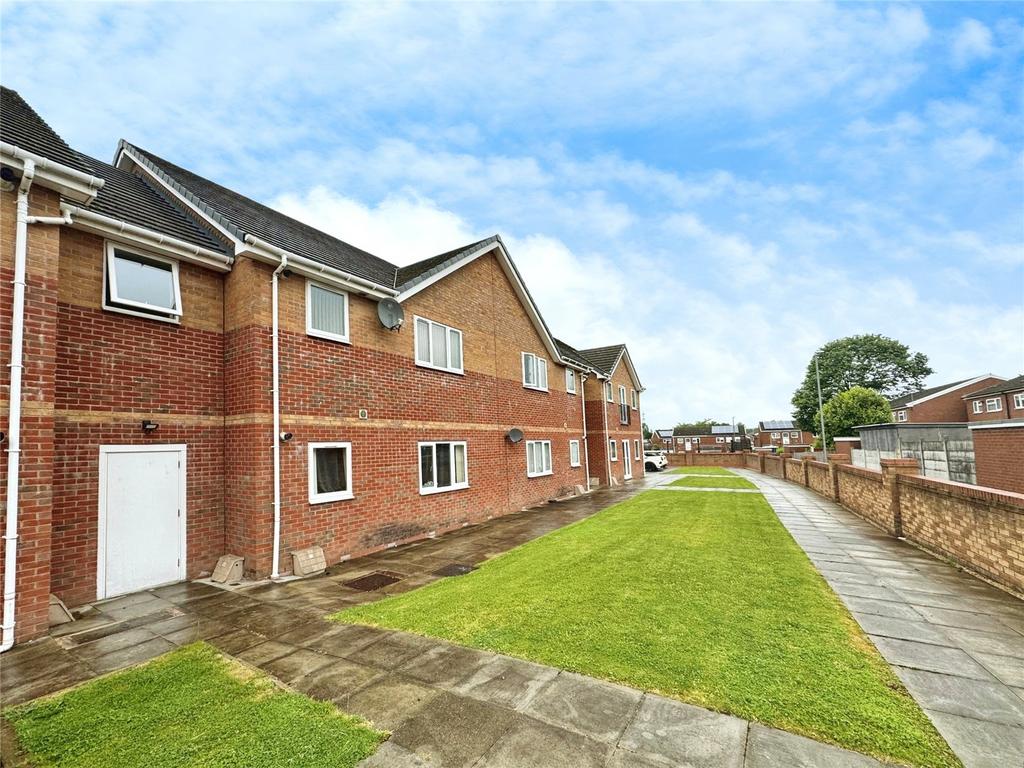 Dudley Road East, Oldbury B69 2 bed flat - £800 pcm (£185 pw)