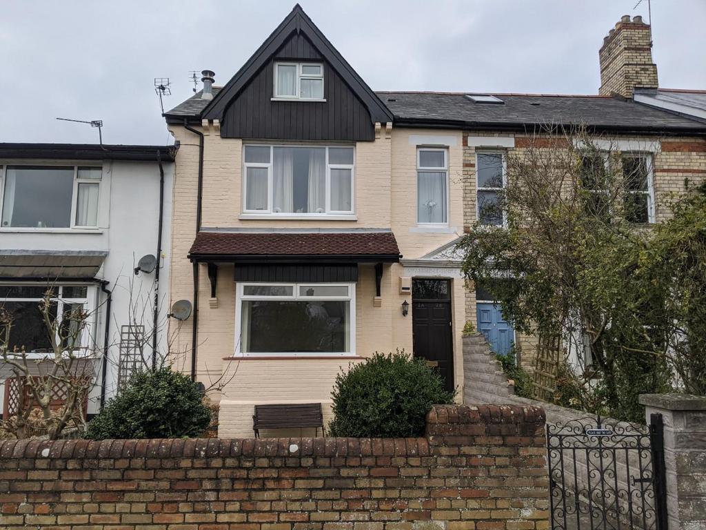 Church Avenue, Penarth CF64 2 bed apartment - £950 pcm (£219 pw)