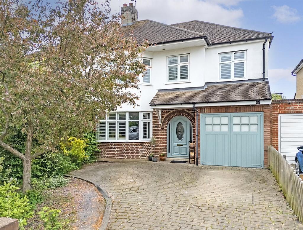 Second Avenue, Chelmsford, Essex, CM1 4 bed semi-detached house for ...