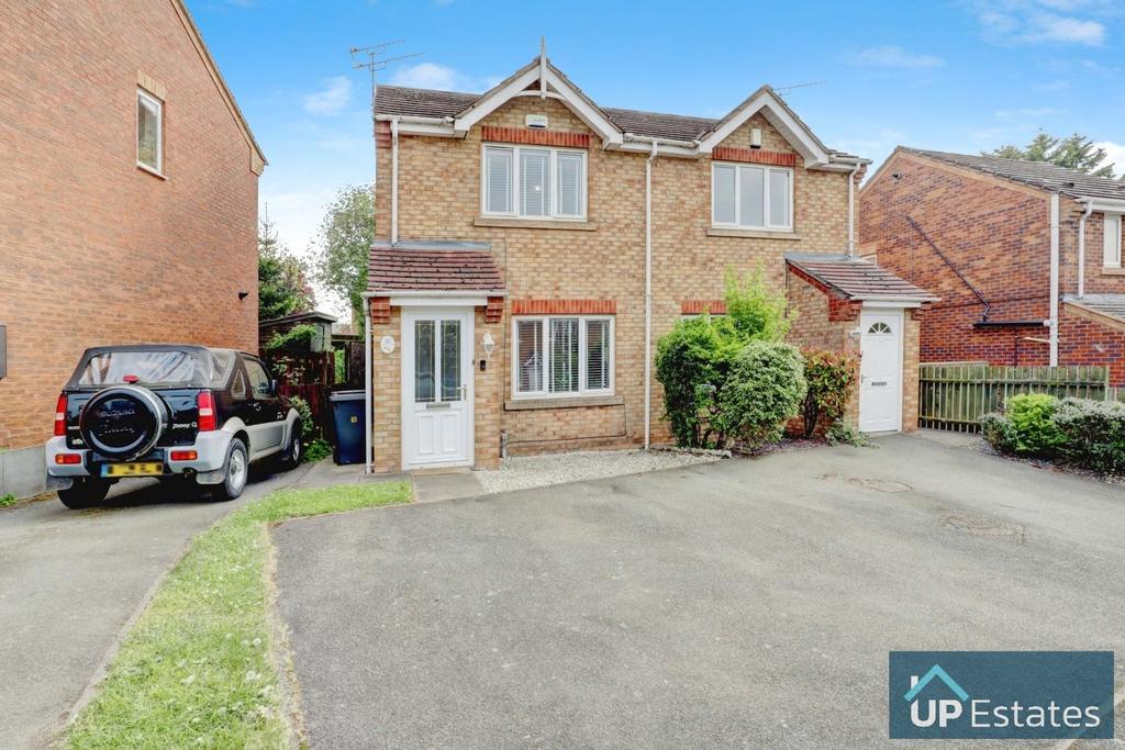 Rannoch Drive, Stockingford, Nuneaton 2 bed semi-detached house for ...