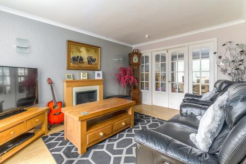 Houses for sale in Stirling | OnTheMarket