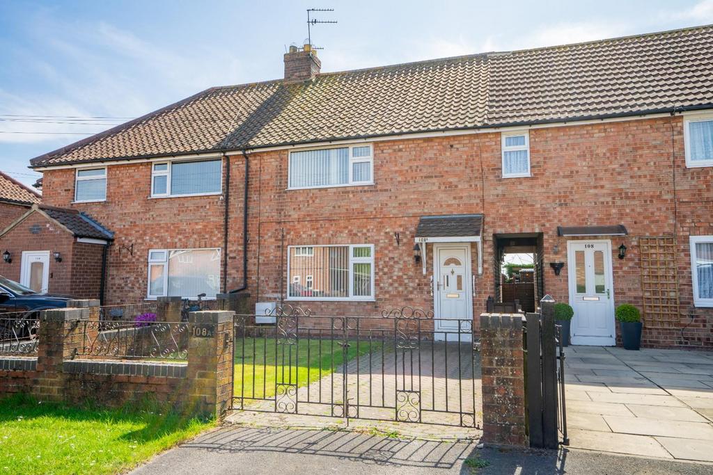 Brecksfield, Skelton, York 2 bed terraced house for sale - £240,000