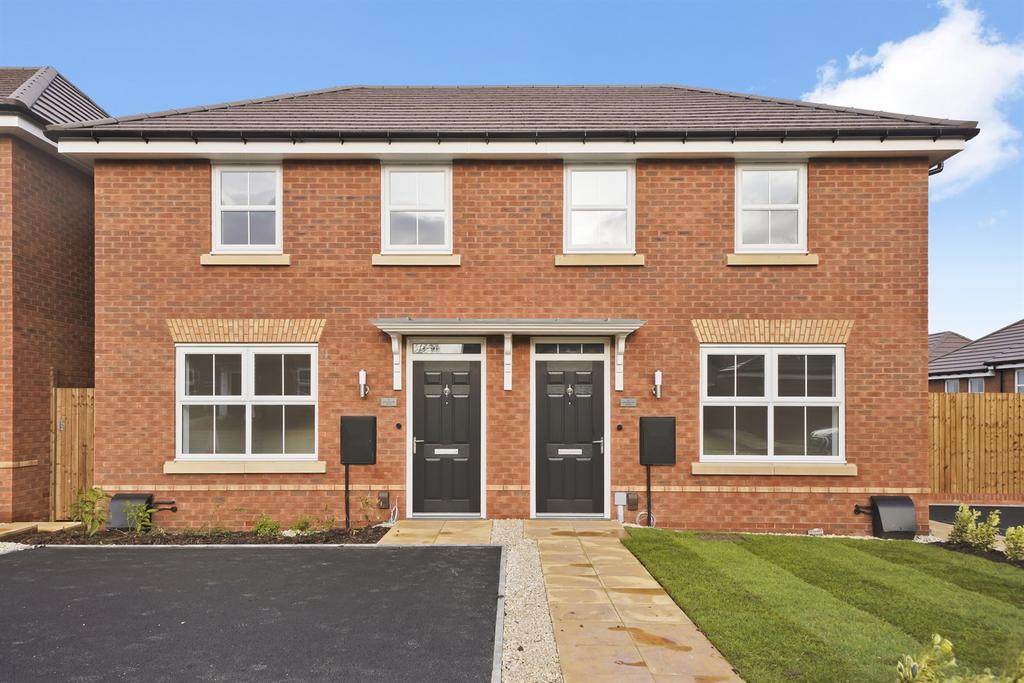 Stafford ST16 3 bed semi-detached house - £1,250 pcm (£288 pw)