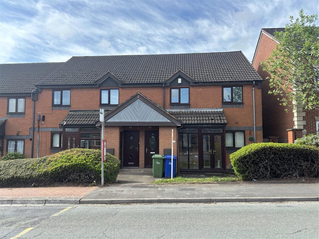 Balmoral Court, Belt Road... 2 bed apartment to rent - £850 pcm (£196 pw)