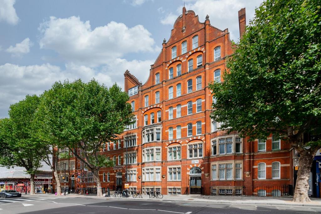 Gray's Inn Road, London WC1X 2 bed apartment - £2,500 pcm (£577 pw)