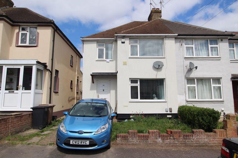 Thirlstone Road, Luton 3 bed semi-detached house - £335,000