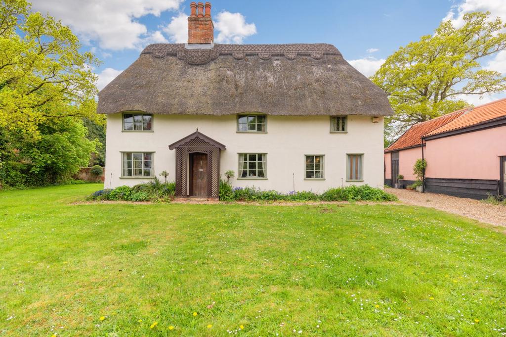 Thornham Magna, Suffolk 4 bed detached house for sale - £695,000