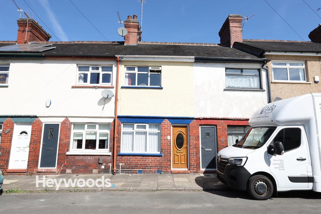Elphinstone Road, Trent Vale... 2 bed terraced house - £125,000