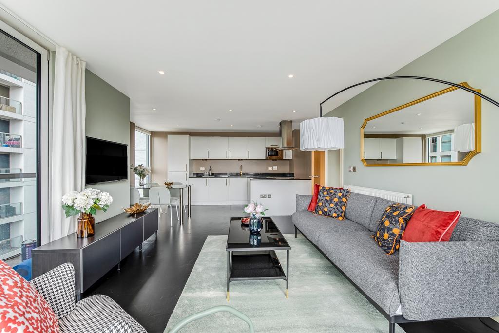 Denison House 3 3 bed flat - £4,506 pcm (£1,040 pw)