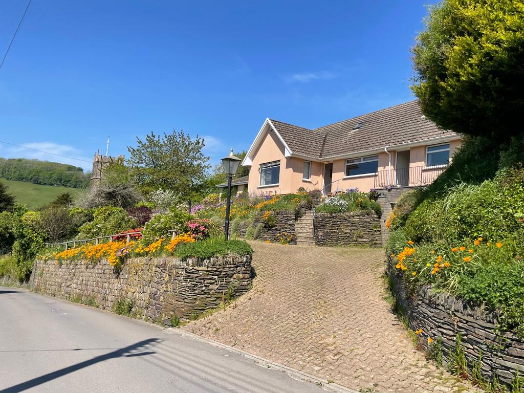 Berrynarbor, Devon 3 bed bungalow for sale - £550,000