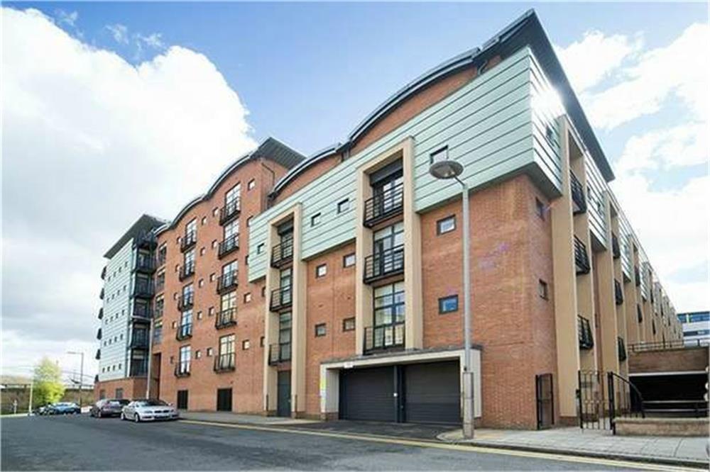 Curzon Place, Gateshead, Tyne and Wear 2 bed apartment to rent - £900 ...