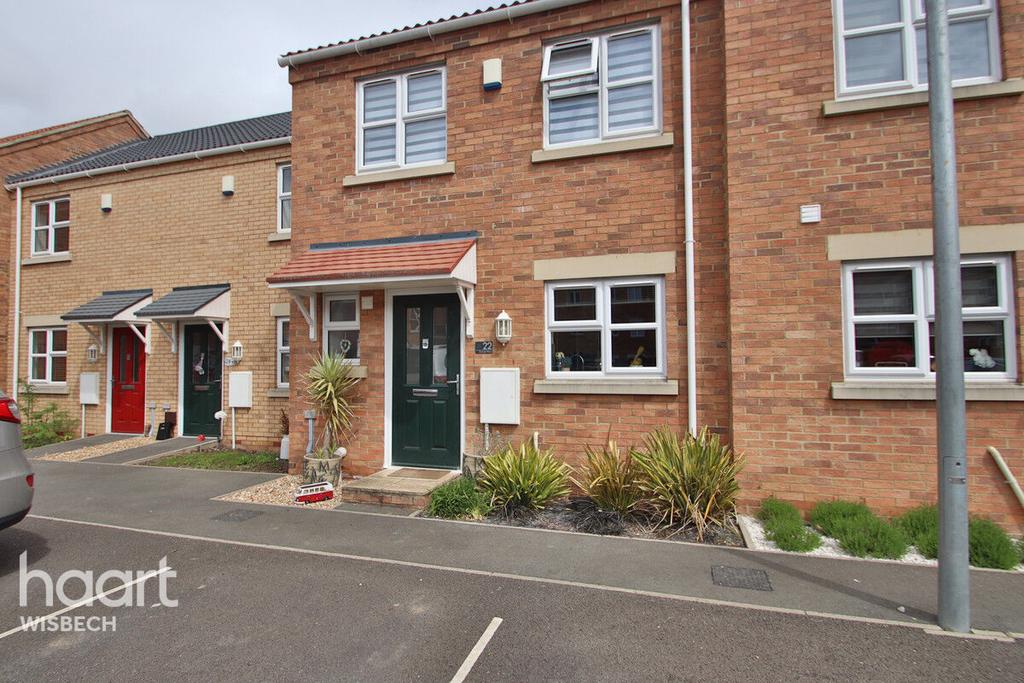 Fenmen Place, Wisbech 3 bed terraced house for sale - £190,000