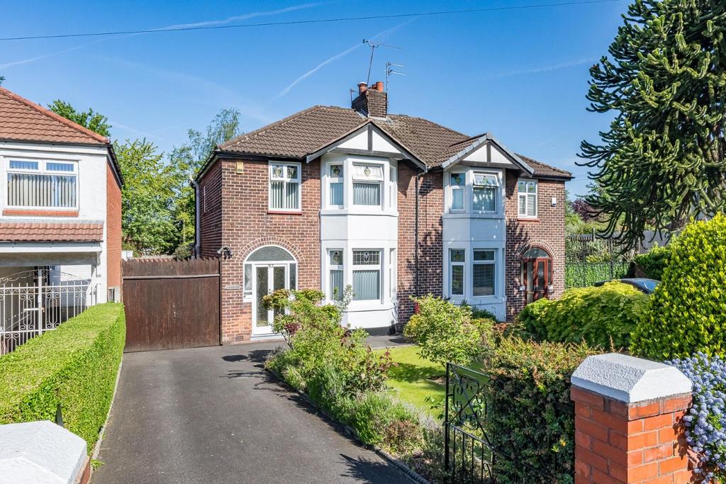 Stanley Road, Huyton 3 bed semi-detached house for sale - £280,000