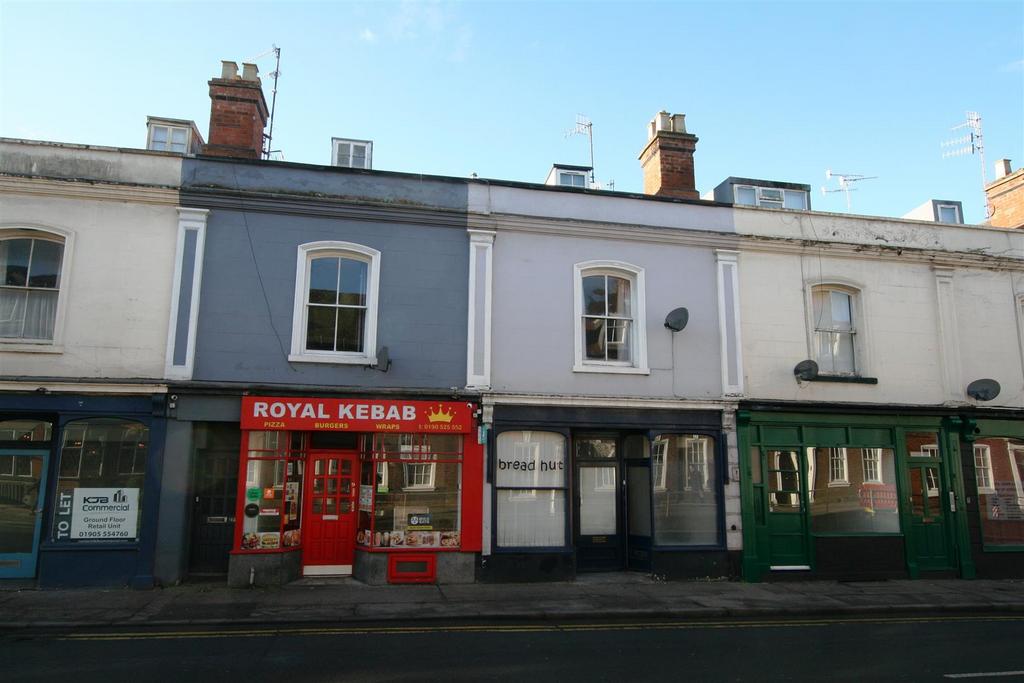 Barbourne Road, Worcester WR1 1RS 1 bed flat - £750 pcm (£173 pw)