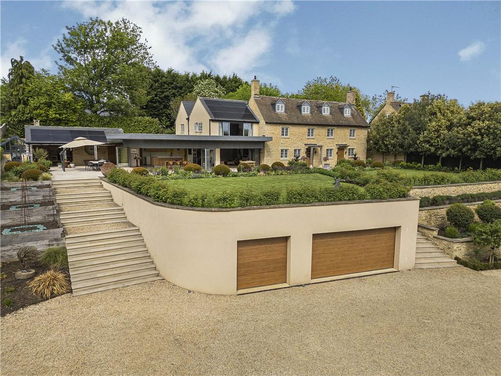 Mill End, Chadlington, Chipping... 4 bed detached house for sale - £ ...