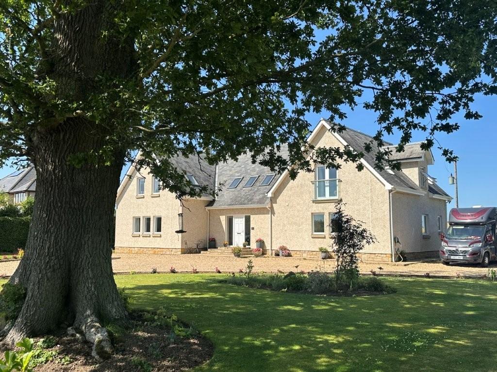 Coldstream TD12 4 bed detached house for sale - £635,000