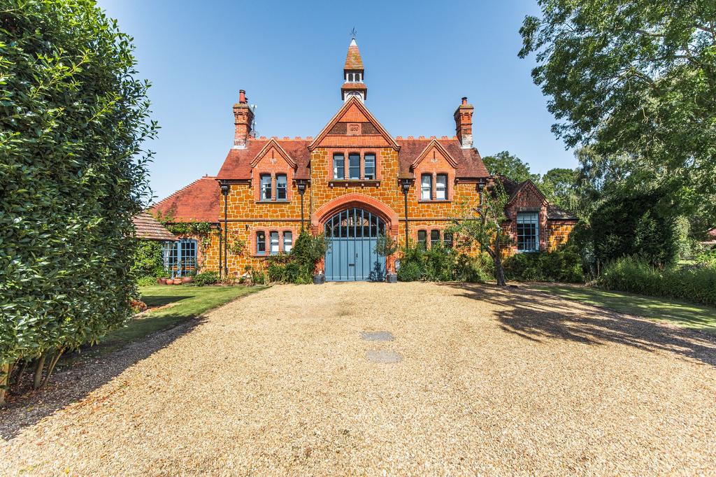 Old Hunstanton 5 bed detached house - £1,700,000
