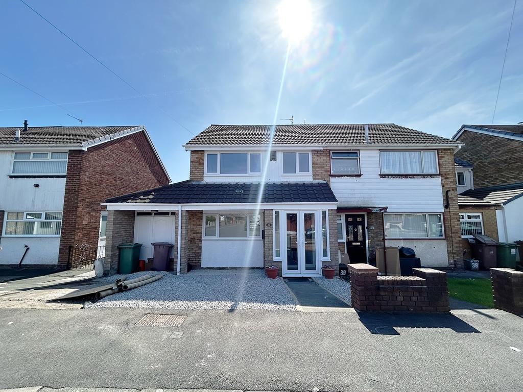 Shirwell Grove, St. Helens, WA9 4NE 3 bed semi-detached house - £1,250 ...