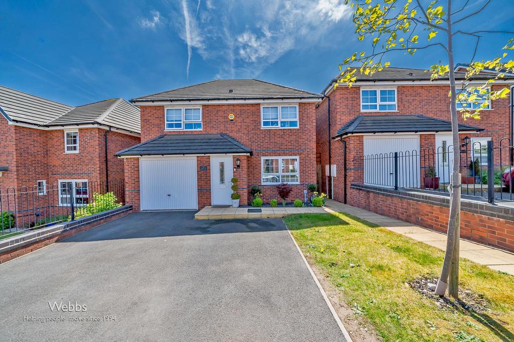 Adams Way, Hednesford, Cannock WS12 4 bed detached house for sale - £ ...
