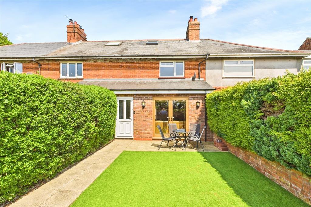 Little Aldershot, Baughurst, Tadley... 3 bed terraced house for sale ...