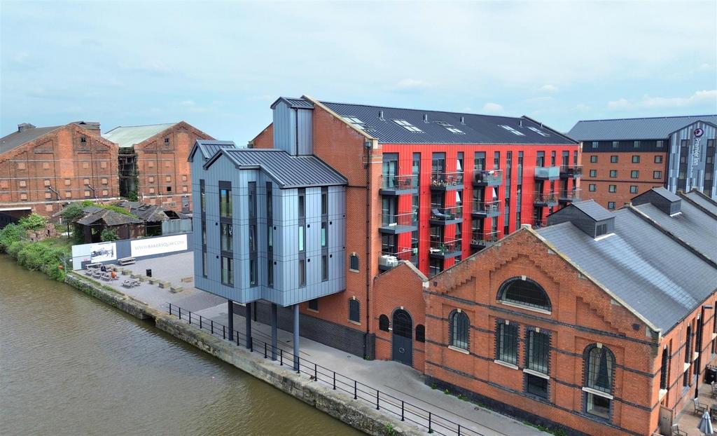 Provender, Bakers Quay, Gloucester Docks 2 bed apartment - £299,950