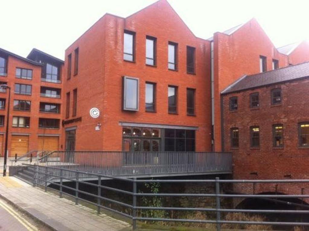 Kelham Lofts, Kelham Island... 2 bed apartment - £895 pcm (£207 pw)