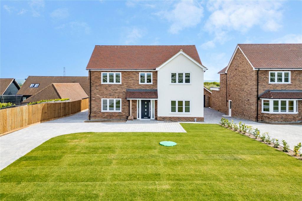 Woodham Road, Battlesbridge, Essex, SS11 4 bed detached house - £925,000