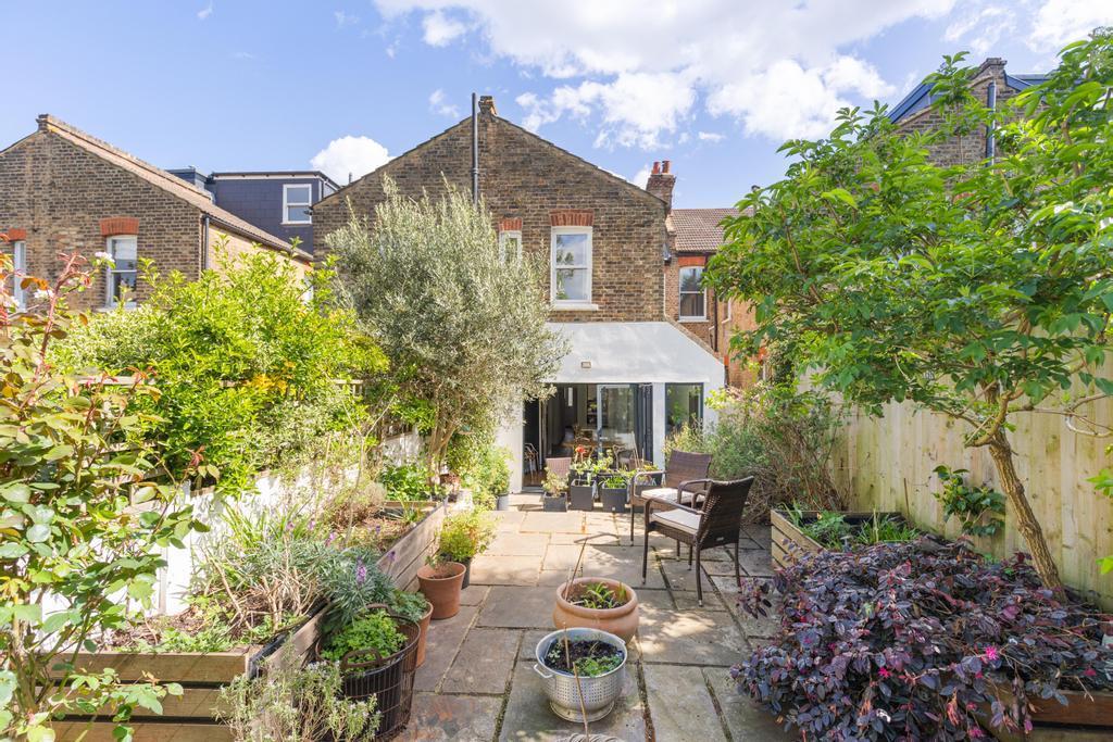 Clive Road, London, SE21 3 bed terraced house for sale - £1,250,000