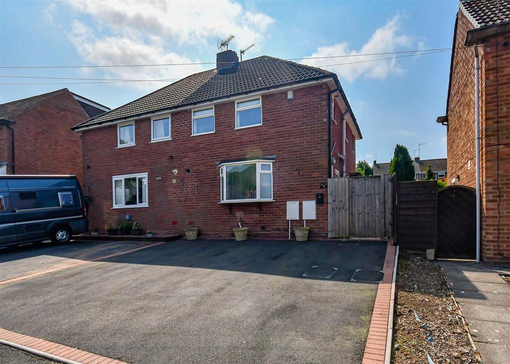 56 Meadow Lane, Wombourne, Wolverhampton 2 bed semi-detached house for ...