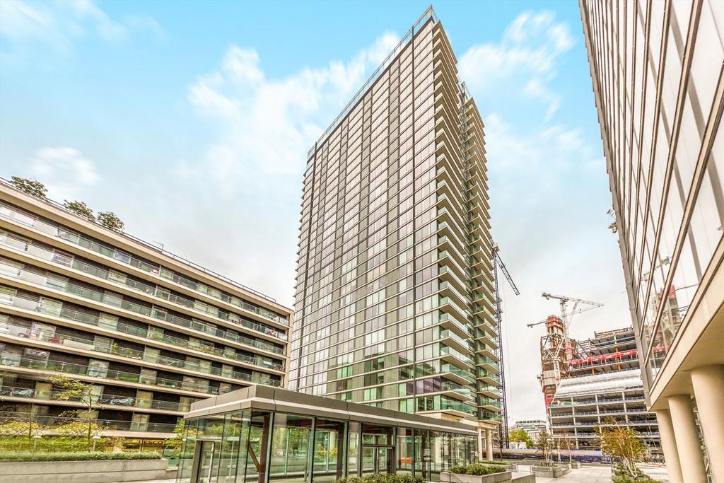 Marsh Wall, London E14 2 bed flat - £2,999 pcm (£692 pw)