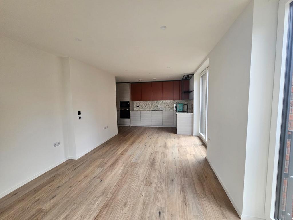 Barnacle House 2 bed apartment - £2,950 pcm (£681 pw)