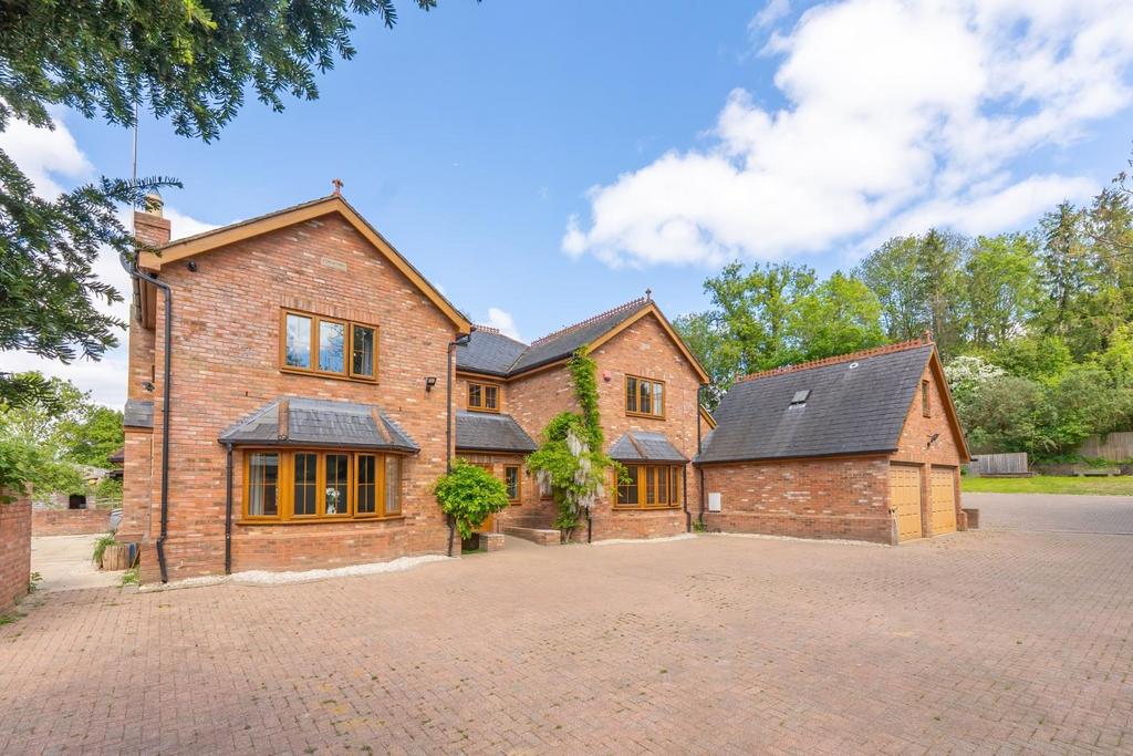 Stewkley Road, Wing, Leighton Buzzard 4 bed detached house for sale - £ ...