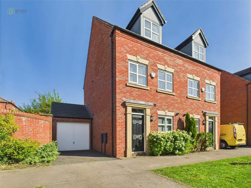 Lindores Road, Tamworth B77 3 bed semi-detached house for sale - £260,000